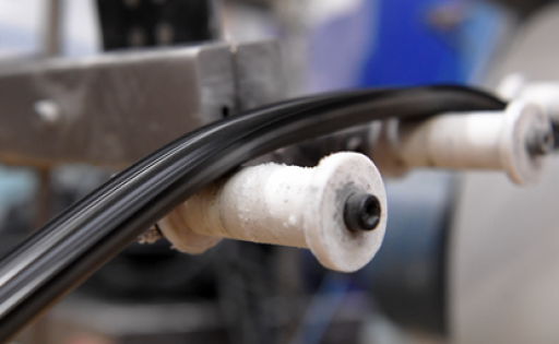 Extrusion | High-Performance Seals | Saint-Gobain ICS